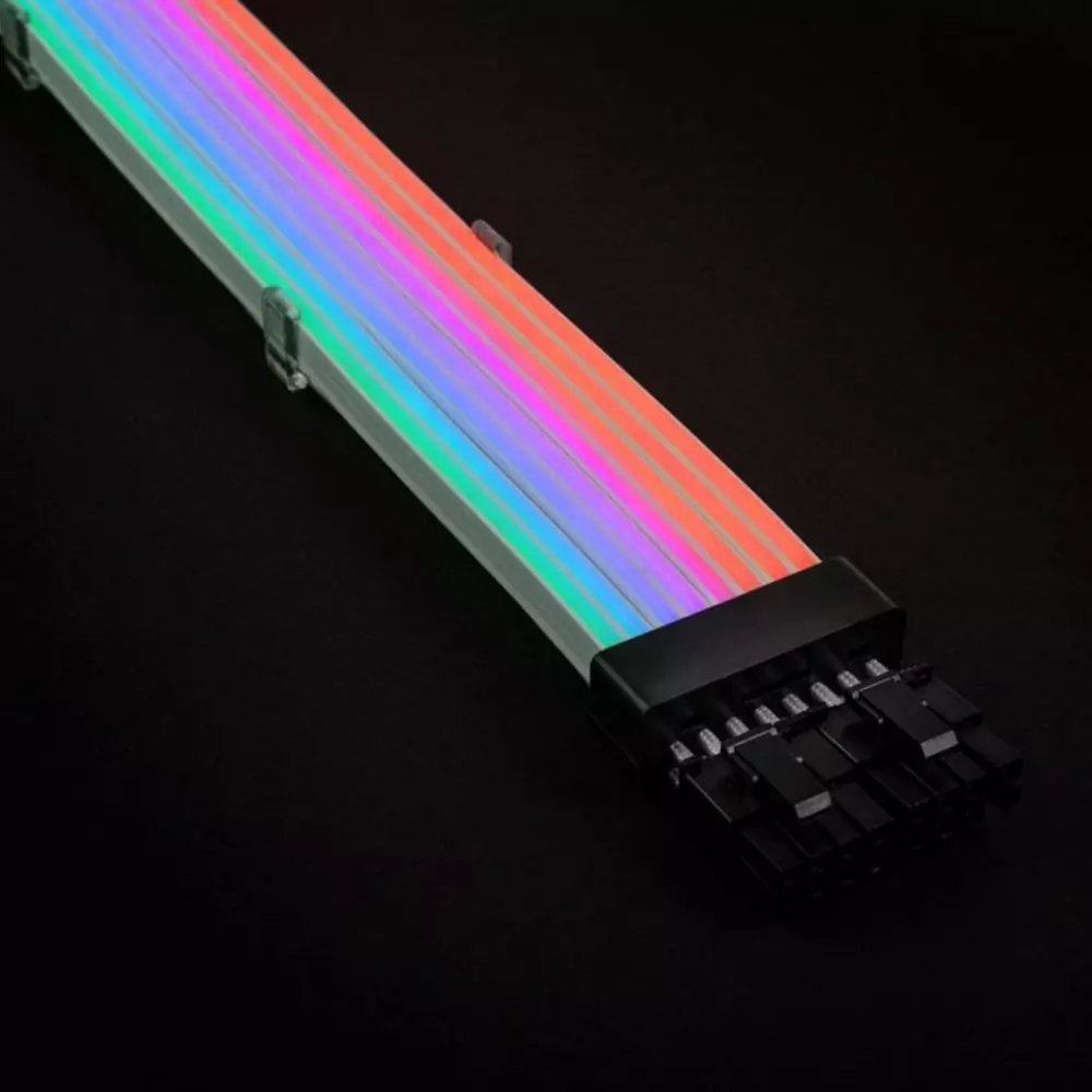 Оплетени кабели Lian Li Strimer Plus 8-PIN RGB PCIe GPU